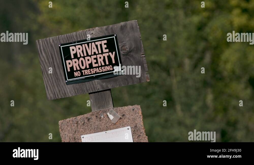 Directional sign board Stock Videos & Footage - HD and 4K Video Clips ...