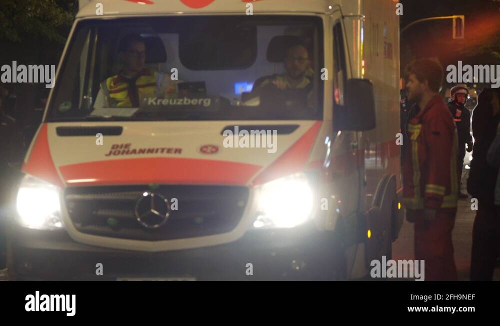 Emergency doctor paramedic ambulance Stock Videos & Footage - HD and 4K ...