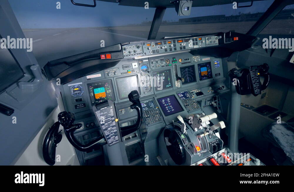 Pilots seat Stock Videos & Footage - HD and 4K Video Clips - Alamy