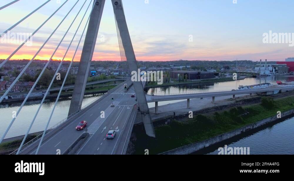 Steel cable bridge Stock Videos & Footage - HD and 4K Video Clips - Alamy