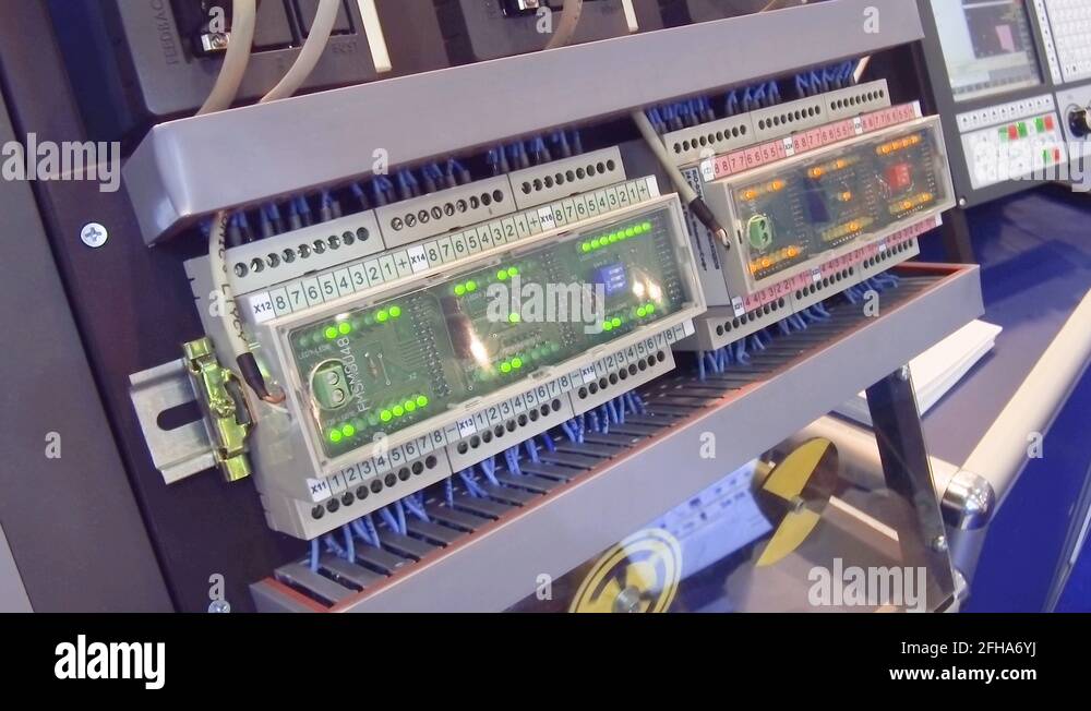 Machine units Stock Videos & Footage - HD and 4K Video Clips - Alamy