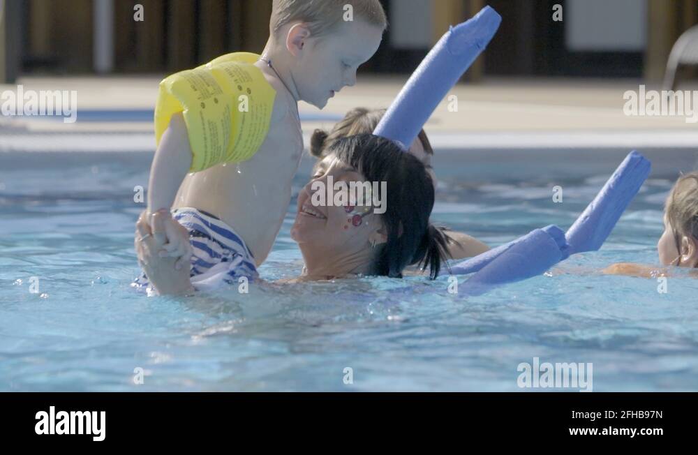 People in Pool Stock Video Footage - Alamy