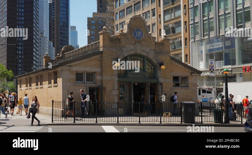 Subway exterior Stock Videos & Footage - HD and 4K Video Clips - Alamy