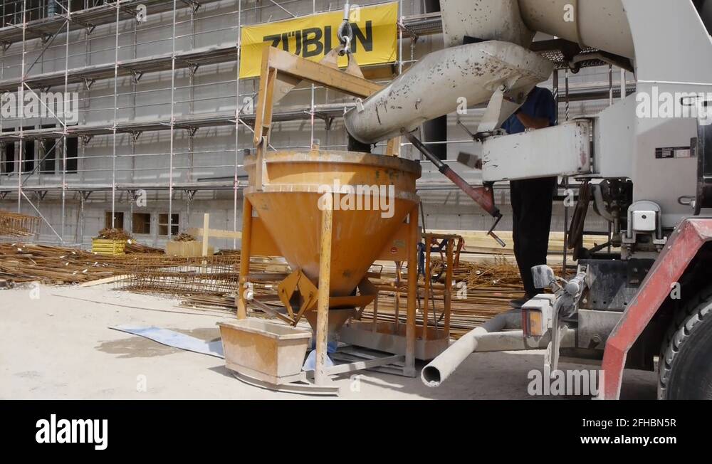 Building bucket Stock Videos & Footage - HD and 4K Video Clips - Alamy