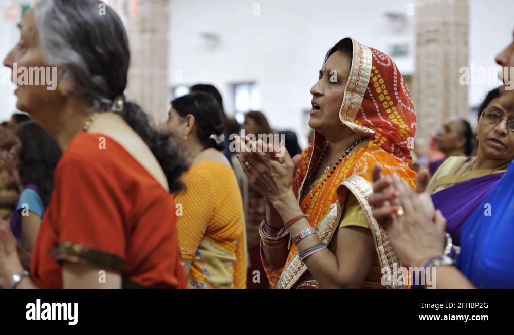 India indian woman praying worship Stock Videos & Footage - HD and 4K ...