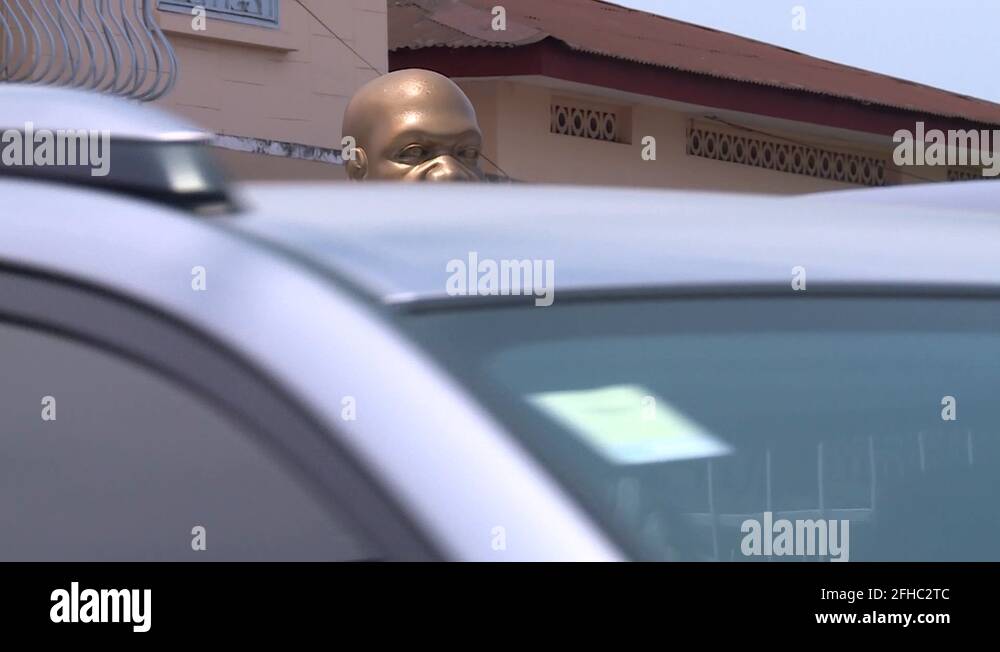 Statue of Omar Bongo on a square in Libreville Stock Video Footage - Alamy