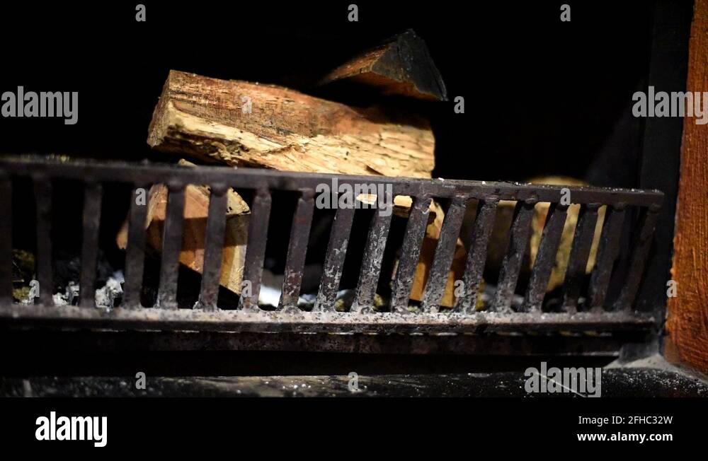 Timber parapet Stock Videos & Footage - HD and 4K Video Clips - Alamy