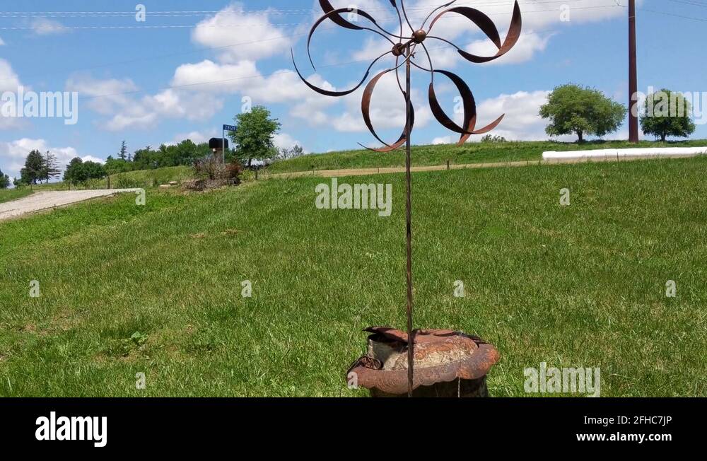 Windmill art Stock Videos & Footage - HD and 4K Video Clips - Alamy