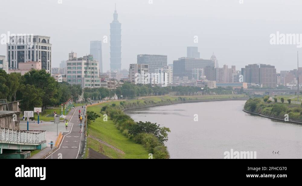 Taipei city, Taiwan, 27 May 2018:- Air pollution of taipei city Stock ...