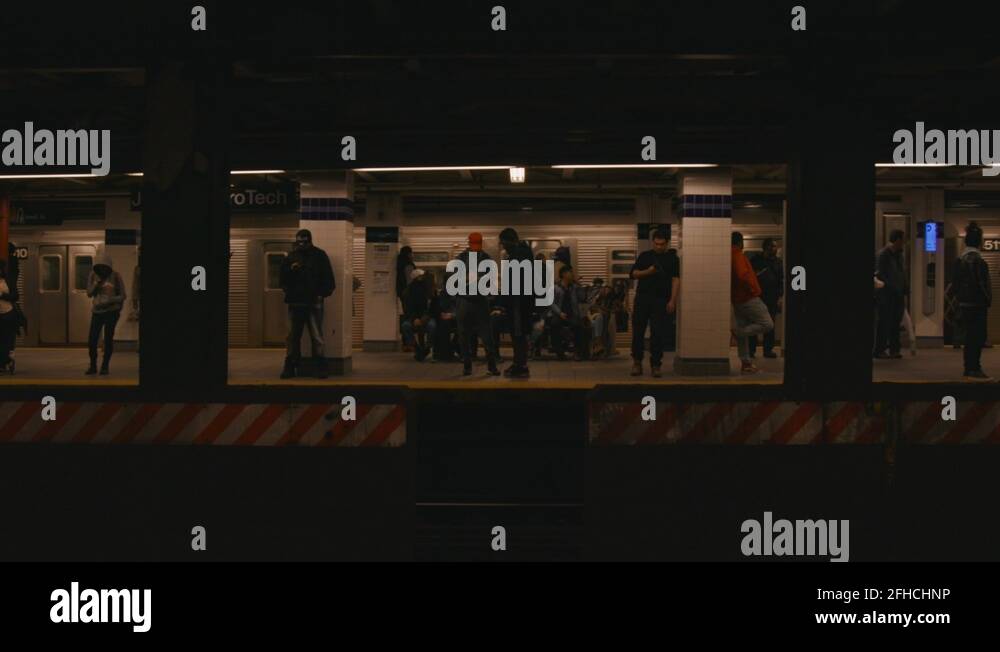 Nyc subway crowd Stock Videos & Footage - HD and 4K Video Clips - Alamy