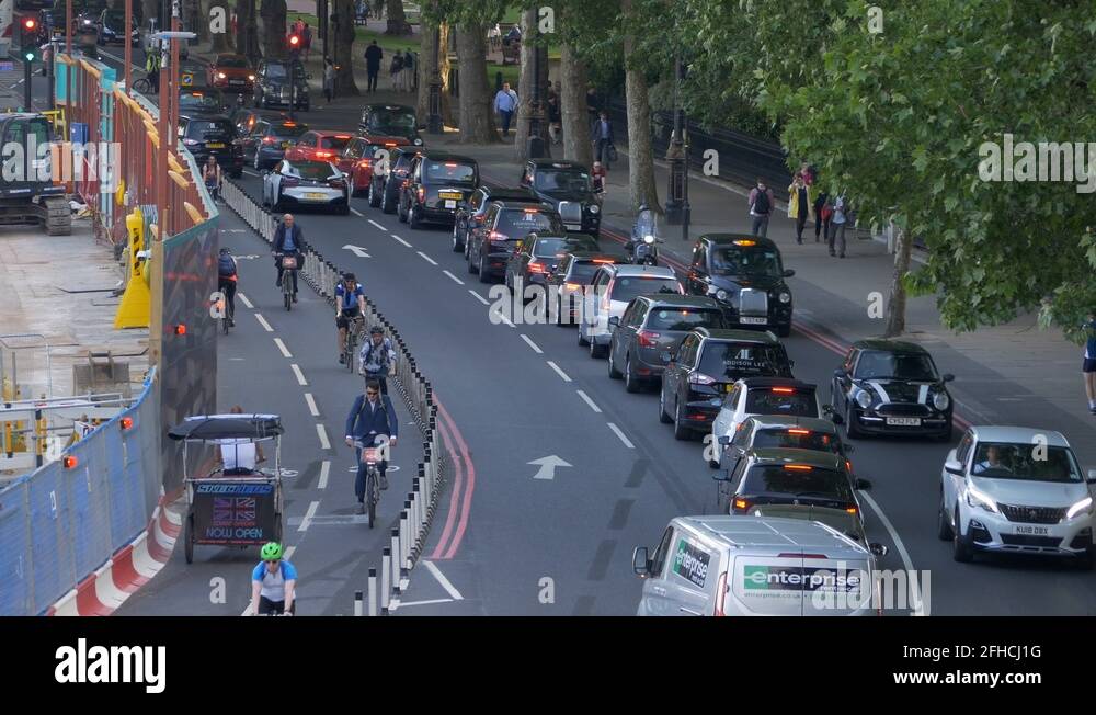 Victoria embankment road Stock Videos & Footage - HD and 4K Video Clips ...