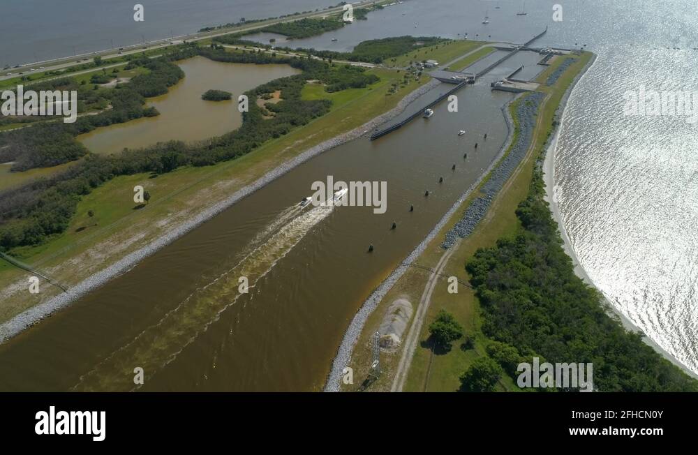 Lock elevation Stock Videos & Footage - HD and 4K Video Clips - Alamy