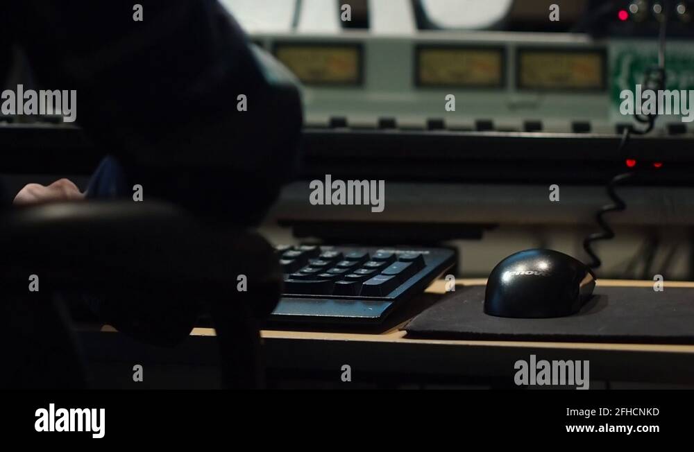 Mouse man not computer Stock Videos & Footage - HD and 4K Video Clips ...