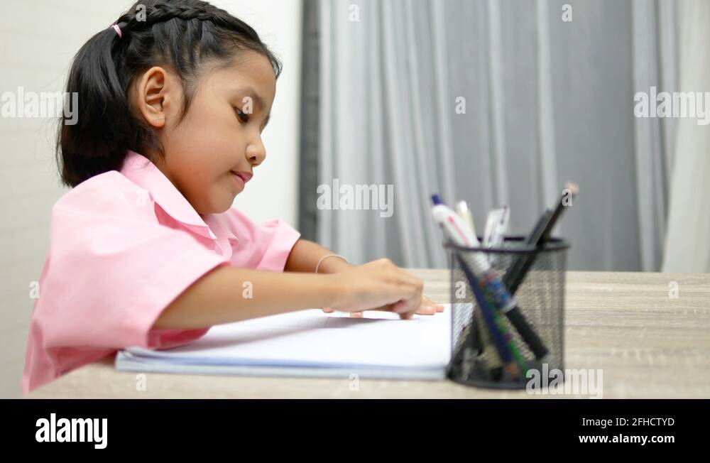Eraser tool Stock Videos & Footage - HD and 4K Video Clips - Alamy