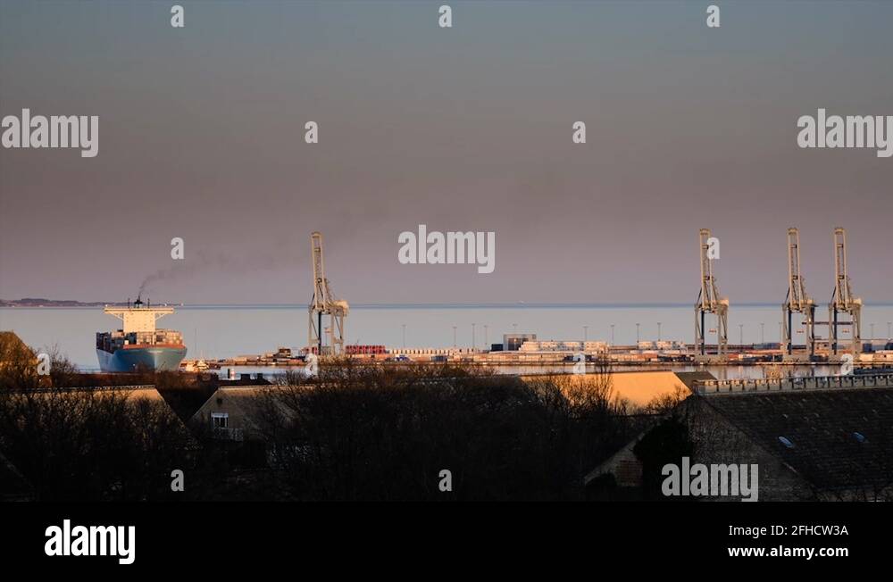 Container ship docks Stock Videos & Footage - HD and 4K Video Clips - Alamy