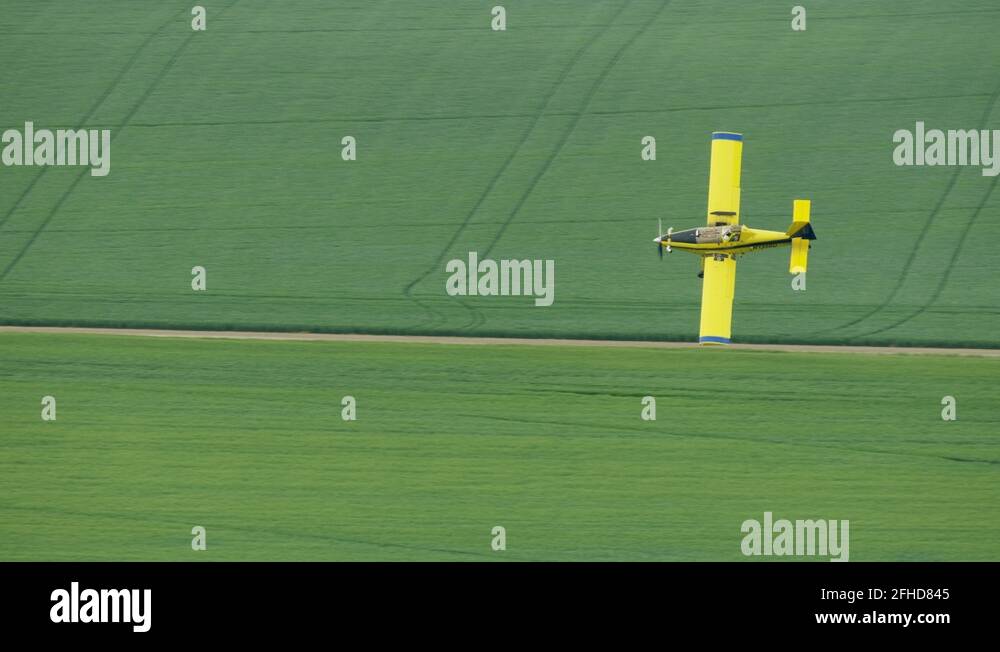 Crop dusting aircraft spraying Stock Videos & Footage - HD and 4K Video ...