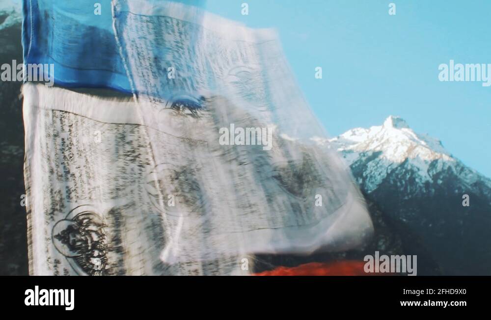 Lungta prayer flags Stock Videos & Footage - HD and 4K Video Clips - Alamy