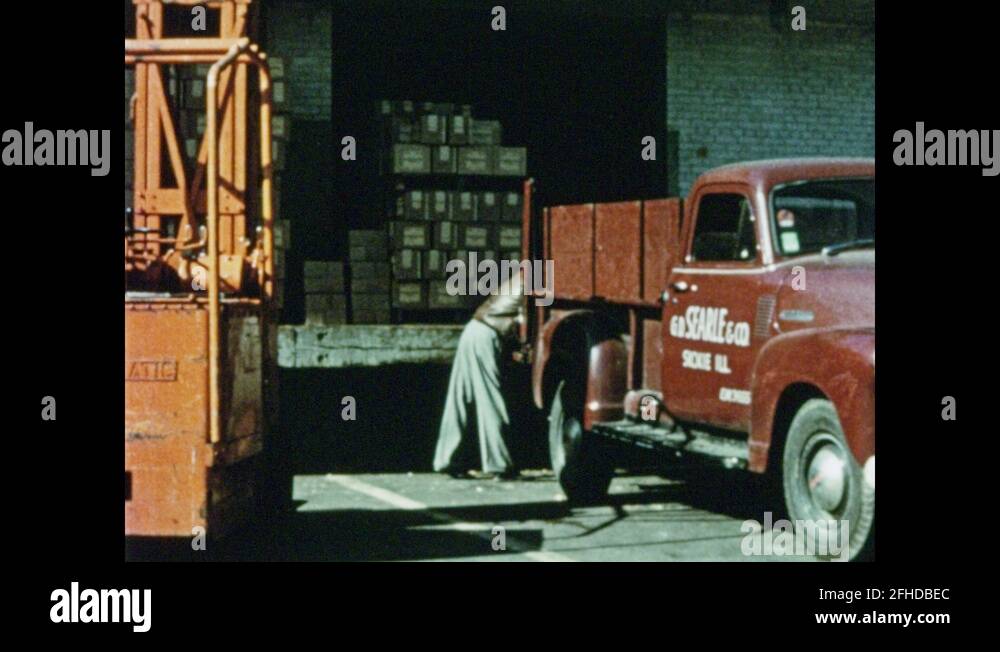 Back pick up truck Stock Videos & Footage - HD and 4K Video Clips - Alamy