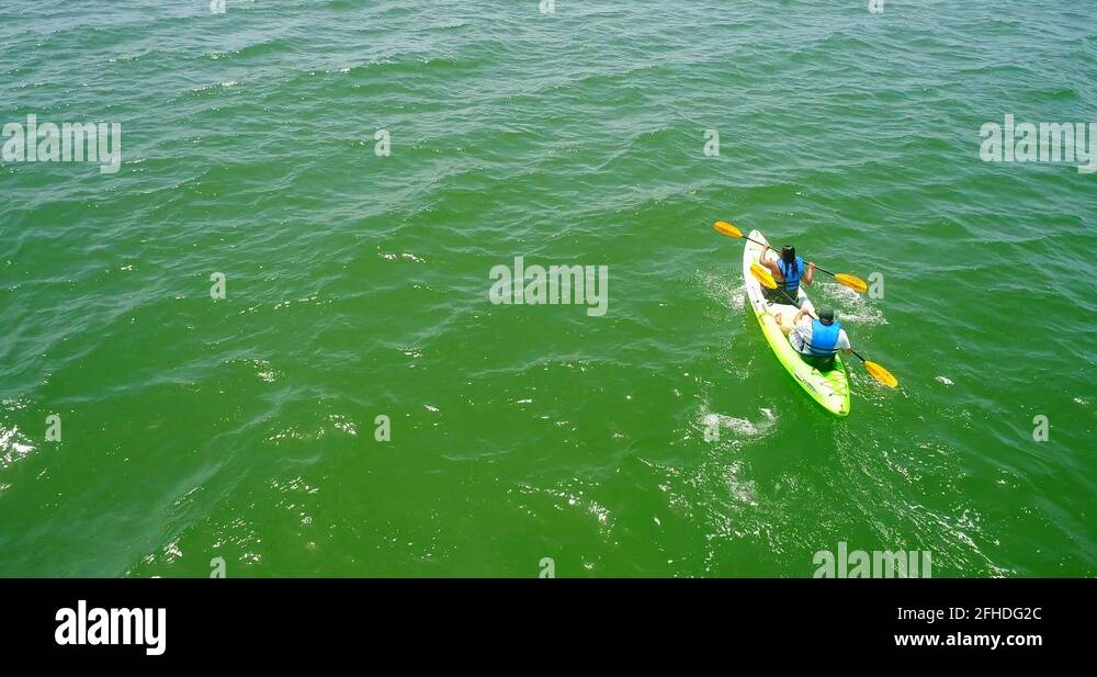 Kayaking Stock Videos & Footage - HD and 4K Video Clips - Alamy