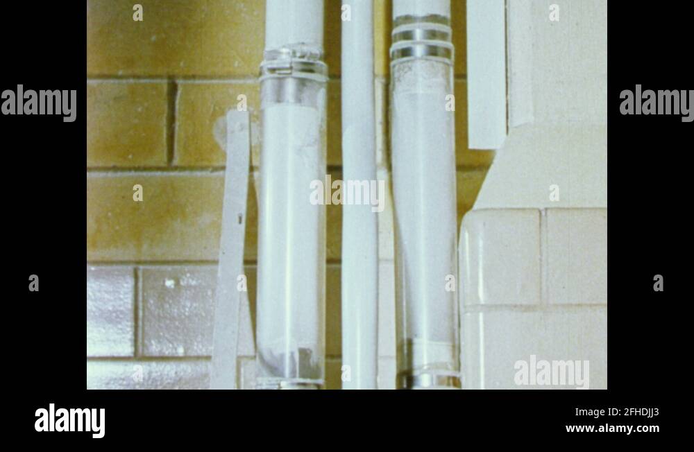 Measuring hopper Stock Videos & Footage - HD and 4K Video Clips - Alamy