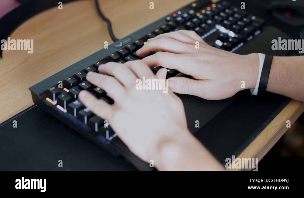 Mechanical keyboard Stock Videos & Footage - HD and 4K Video Clips - Alamy