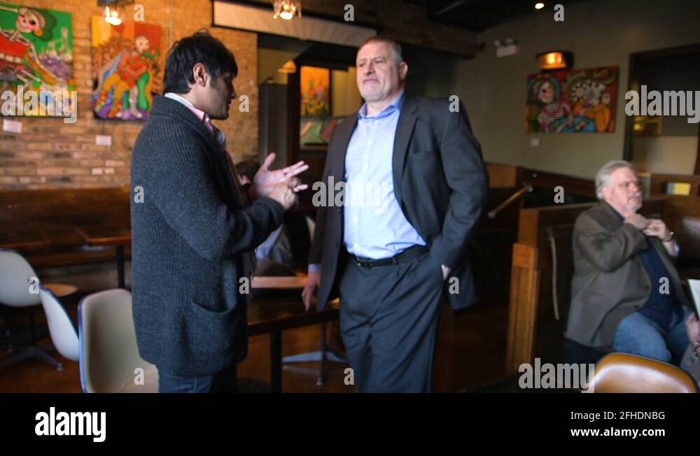 Animated discussion Stock Videos & Footage - HD and 4K Video Clips - Alamy