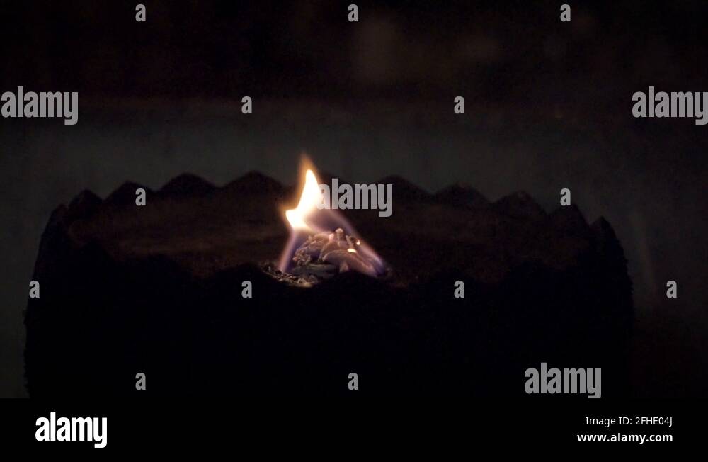 Flame flickering Stock Videos & Footage - HD and 4K Video Clips - Alamy