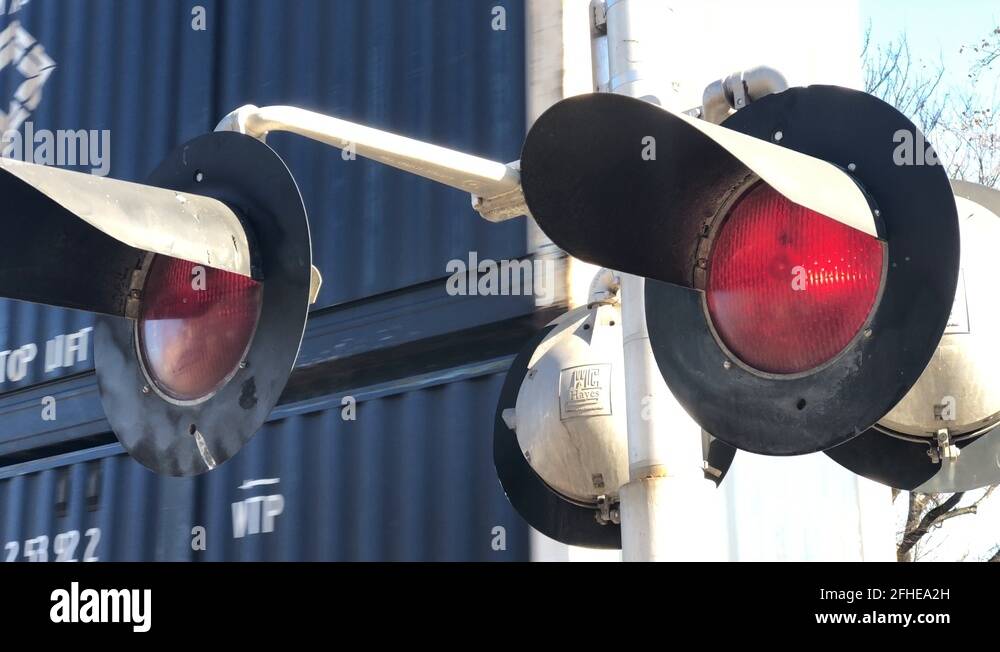 Rail safety lights Stock Videos & Footage - HD and 4K Video Clips - Alamy