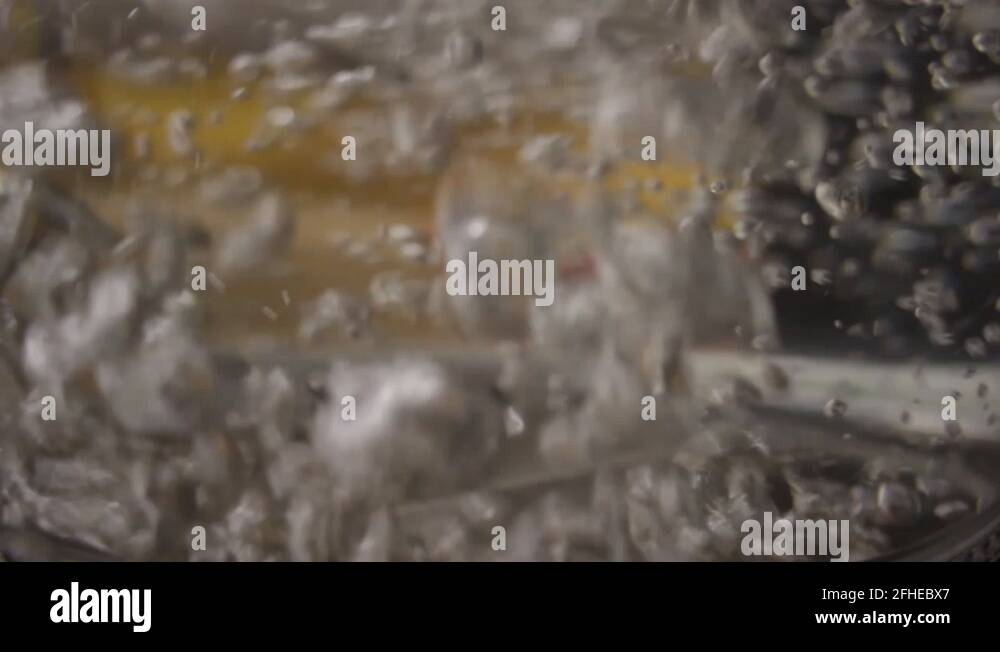 Kettle boiling Stock Videos & Footage - HD and 4K Video Clips - Alamy