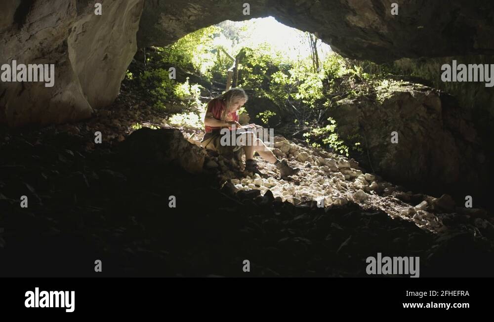 Carving in cave Stock Videos & Footage - HD and 4K Video Clips - Alamy