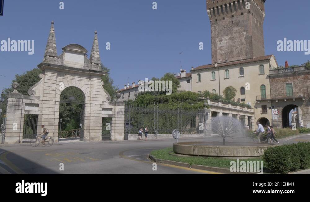 Torre di castello tower Stock Videos & Footage - HD and 4K Video Clips ...