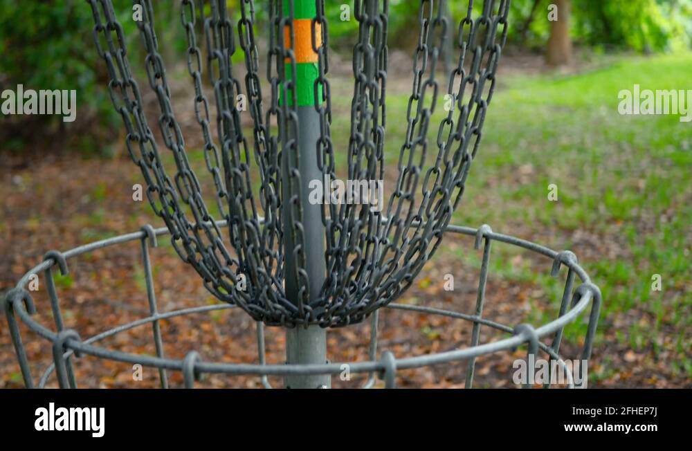 Disk golf Stock Videos & Footage - HD and 4K Video Clips - Alamy