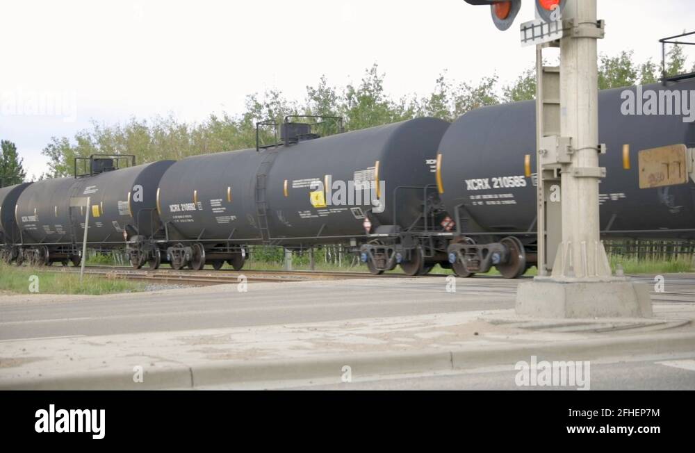 Railway tanker cars Stock Videos & Footage - HD and 4K Video Clips - Alamy