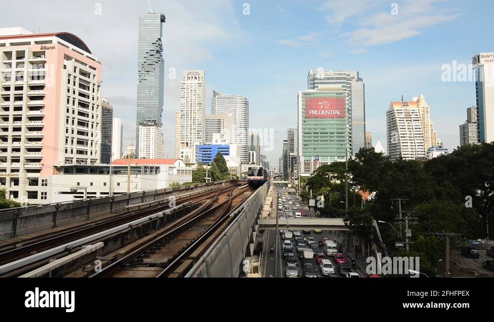 Skytrain monorail bangkok thailand Stock Videos & Footage - HD and 4K ...