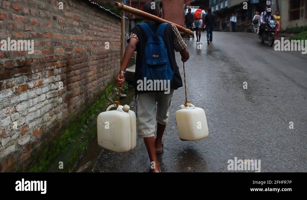 Carrying things Stock Videos & Footage - HD and 4K Video Clips - Alamy