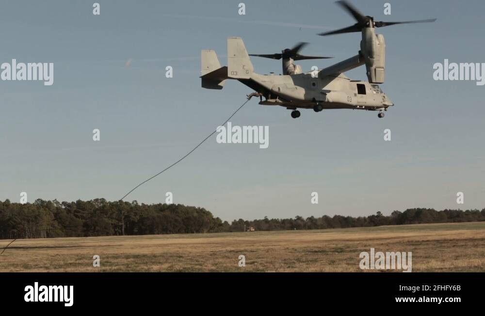 Marines conduct helicopter rope suspension technique with MV-22 Osprey ...