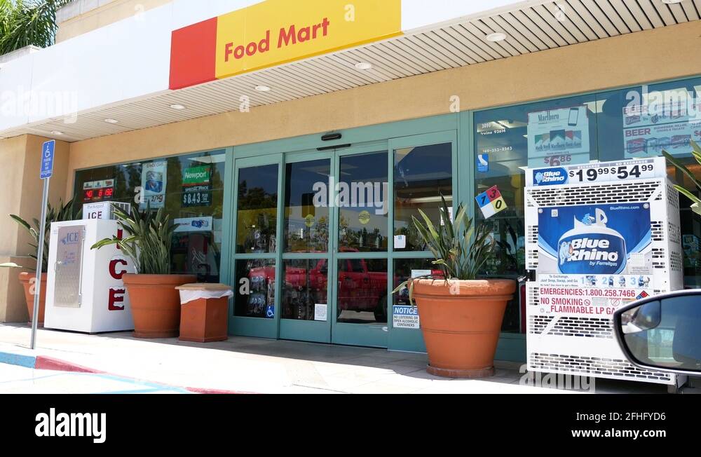 Snack shop gas station Stock Videos & Footage - HD and 4K Video Clips ...