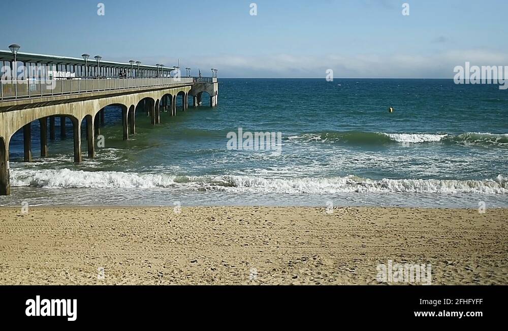 Summer bournemouth Stock Videos & Footage - HD and 4K Video Clips - Alamy