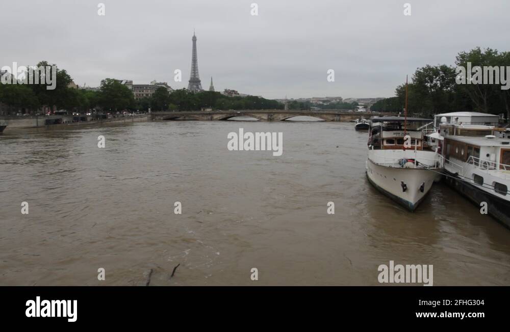 France paris floating Stock Videos & Footage - HD and 4K Video Clips ...