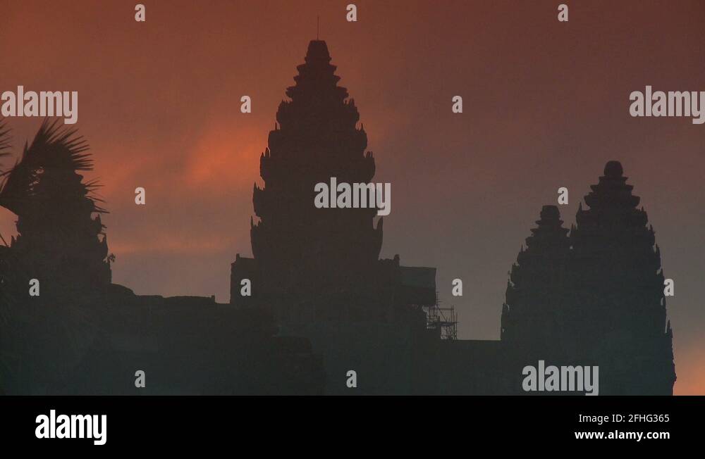 Angkor towers Stock Videos & Footage - HD and 4K Video Clips - Alamy