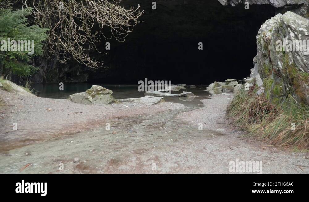 Floor cave Stock Videos & Footage - HD and 4K Video Clips - Alamy