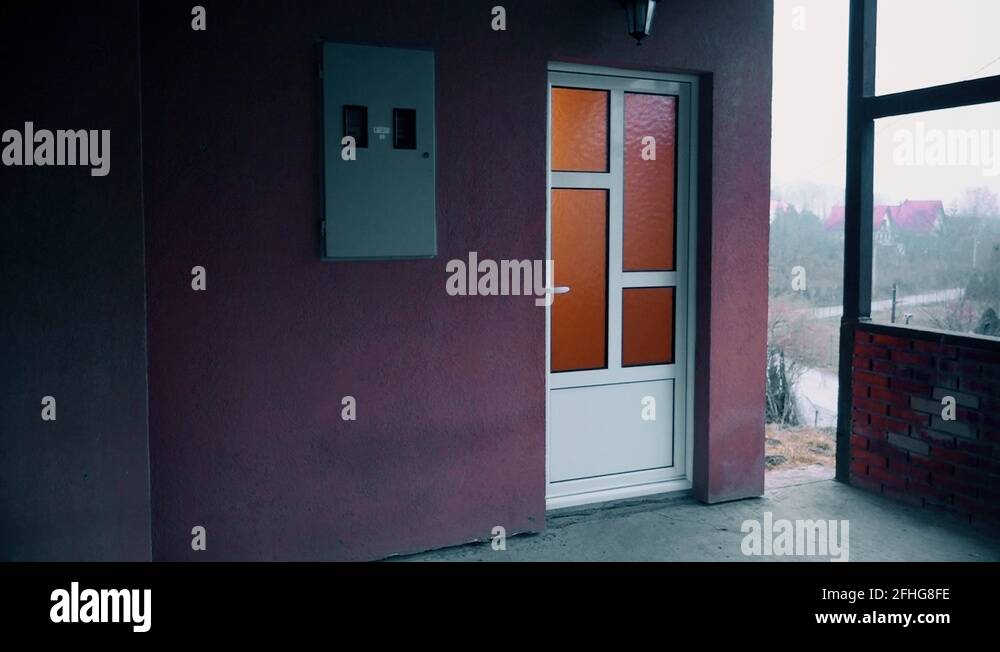 Police knocking on door Stock Videos & Footage - HD and 4K Video Clips ...