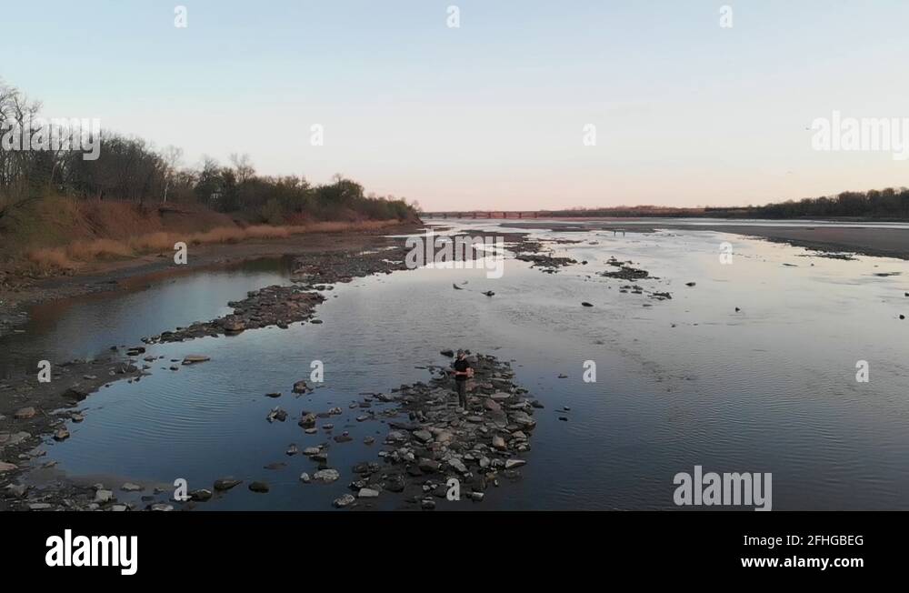 Orbit shot Stock Videos & Footage - HD and 4K Video Clips - Alamy