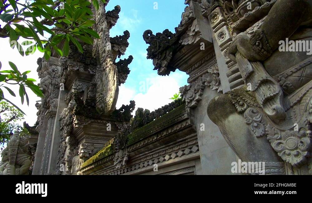Bali style buildings Stock Videos & Footage - HD and 4K Video Clips - Alamy