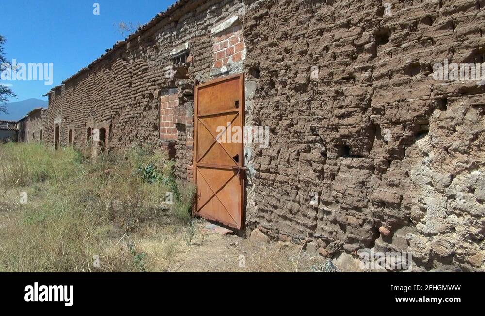 Back of old building Stock Videos & Footage - HD and 4K Video Clips - Alamy
