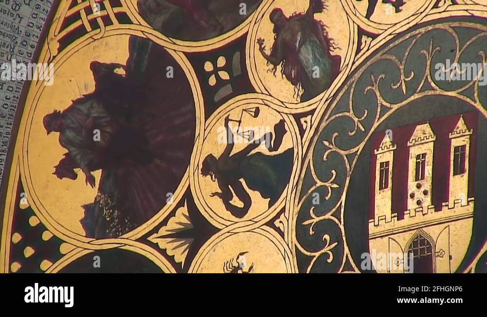 Apostle clock Stock Videos & Footage - HD and 4K Video Clips - Alamy