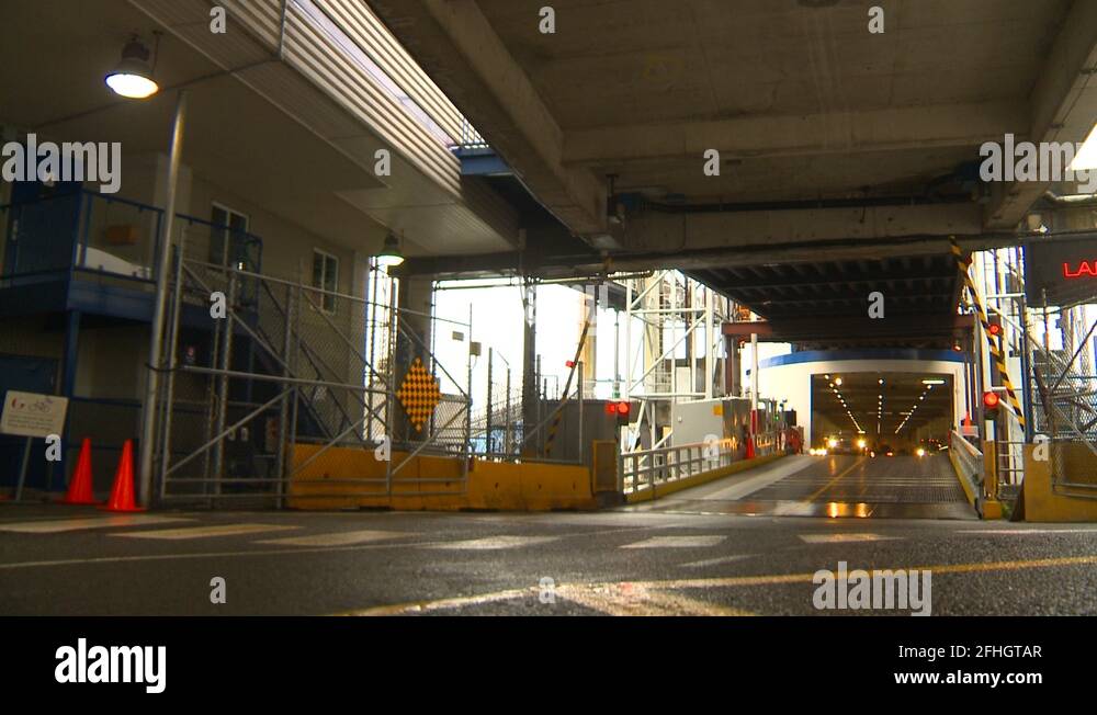 Ferry ramp Stock Videos & Footage - HD and 4K Video Clips - Alamy