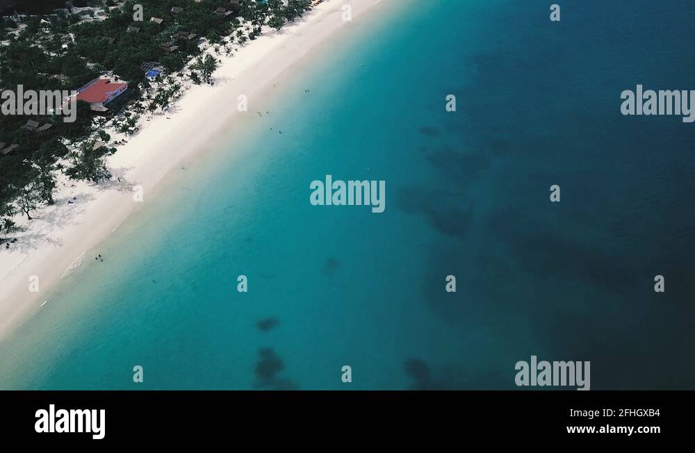 Sandy coves Stock Videos & Footage - HD and 4K Video Clips - Alamy