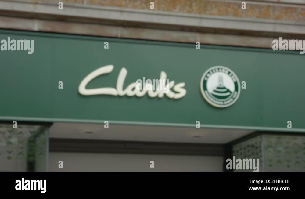 High street road sign Stock Videos & Footage - HD and 4K Video Clips ...