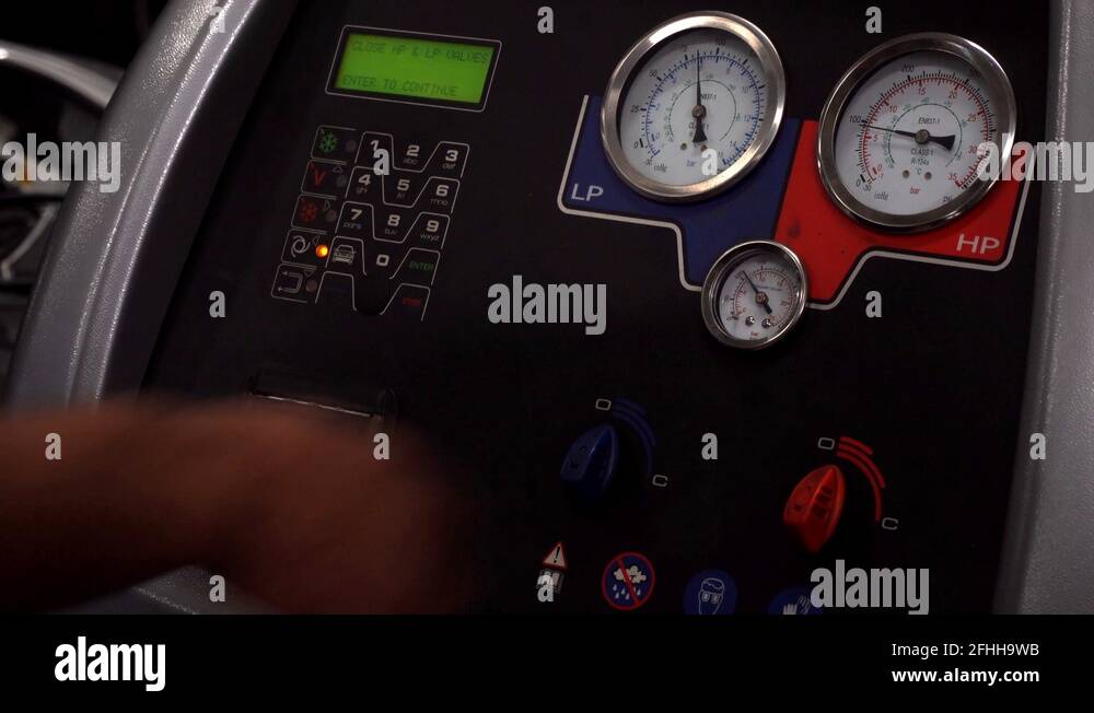 Air service machine Stock Videos & Footage - HD and 4K Video Clips - Alamy
